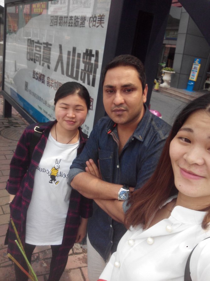 Guangzhou Wanling Square-The Simulation Flowers Market | Synotrip